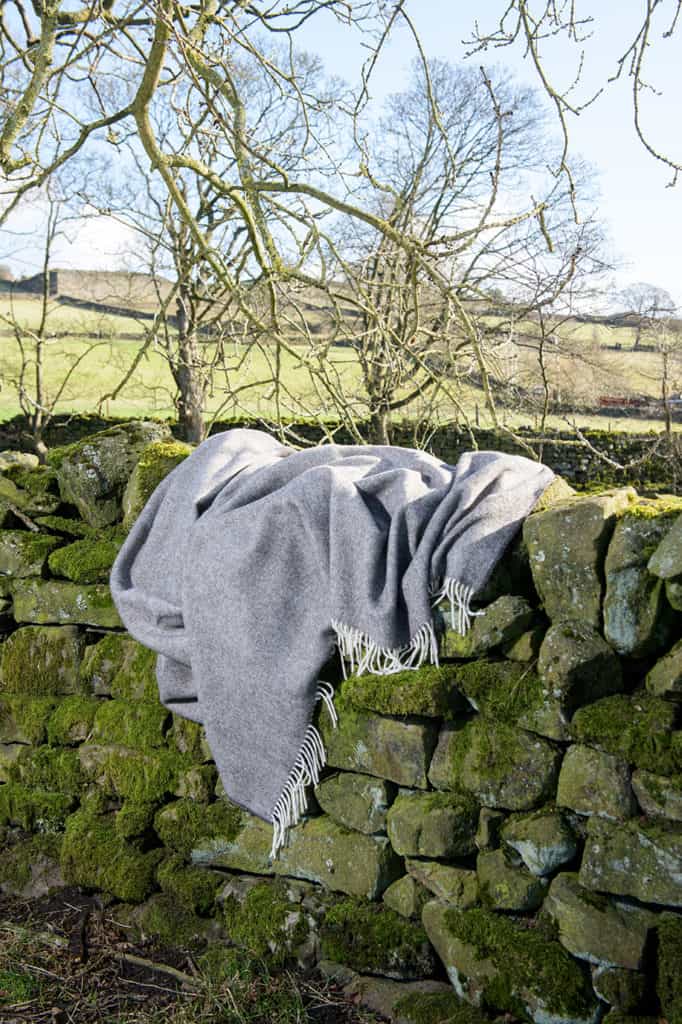 Throws – thewildesheep